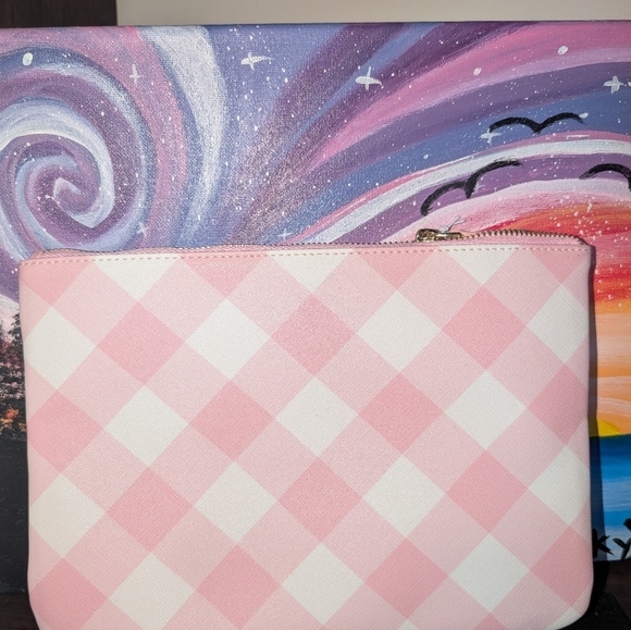kate spade | Bags | Kate Spade Pink And White Checkered Cosmetic Bag ...